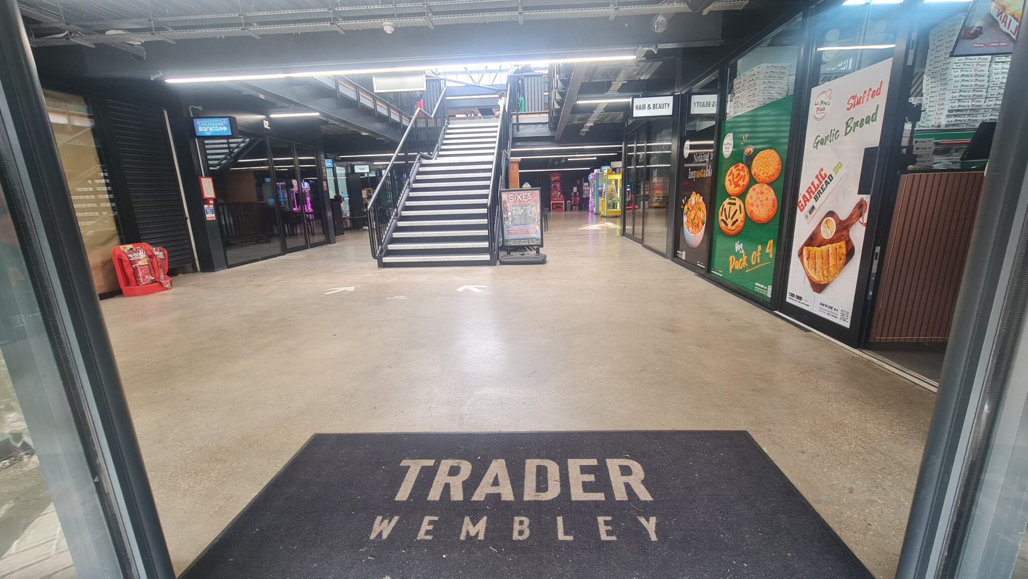 Diamond Polished Concrete Floor in Trader Wembley Centre - Polished ...